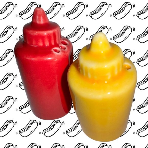 Kitchen | Mini Condiments Salt Pepper Shaker | Poshmark
